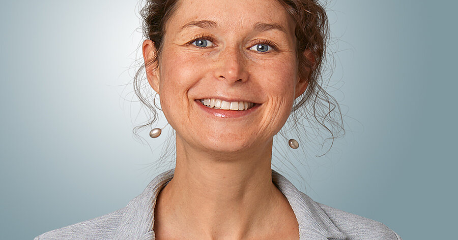 HZI | Prof. Dr. Franziska Faber