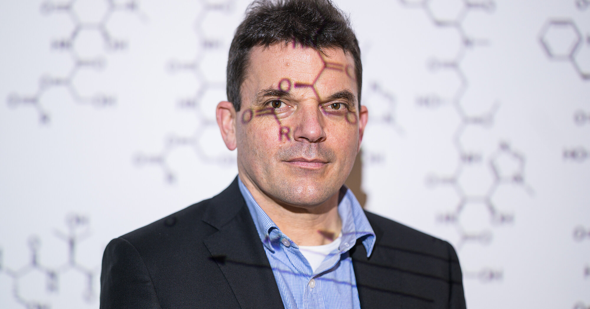 HZI | Award for outstanding achievements in natural product research