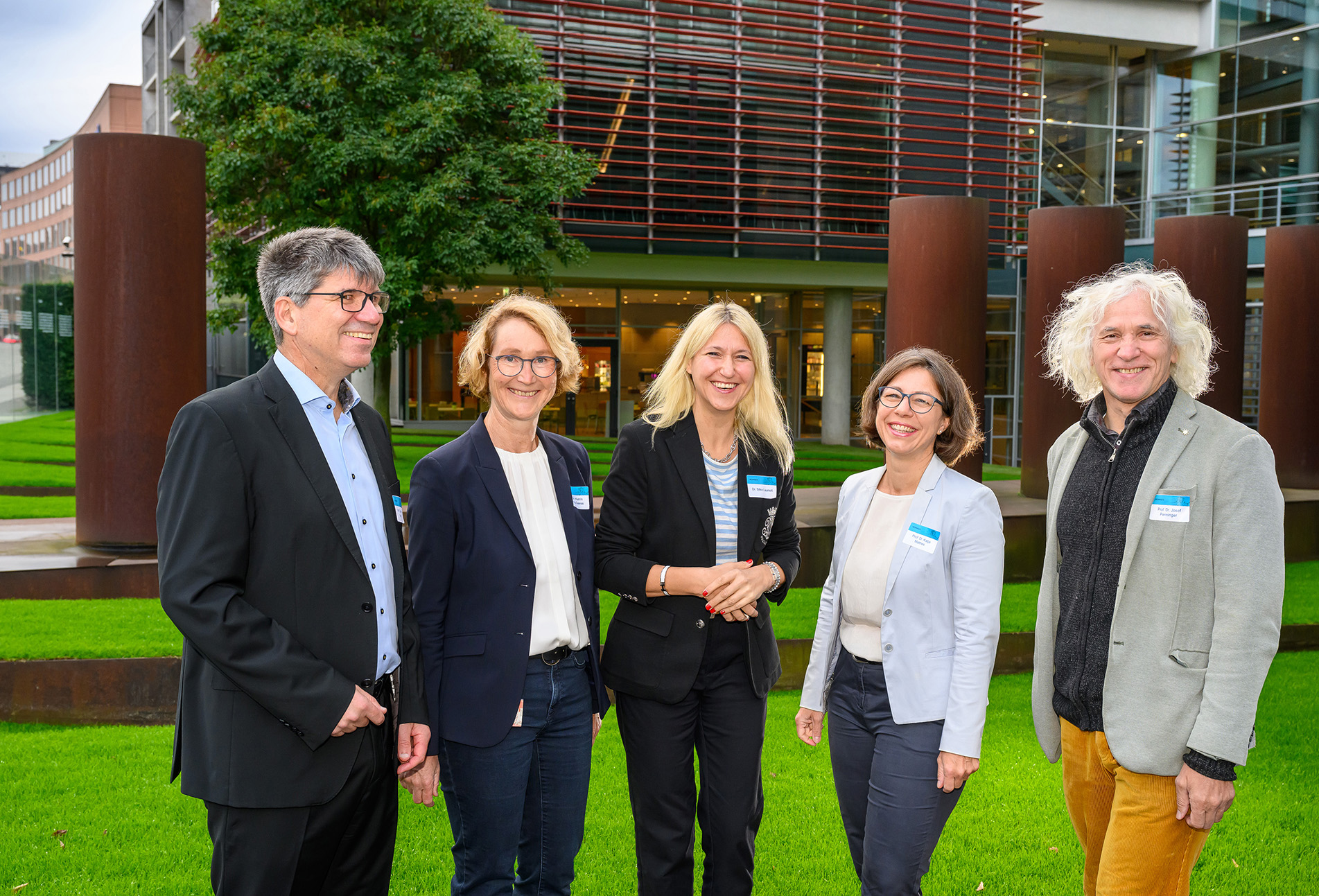 HZI | Helmholtz im Dialog: Forschung und Innovation für Umwelt, Energie ...